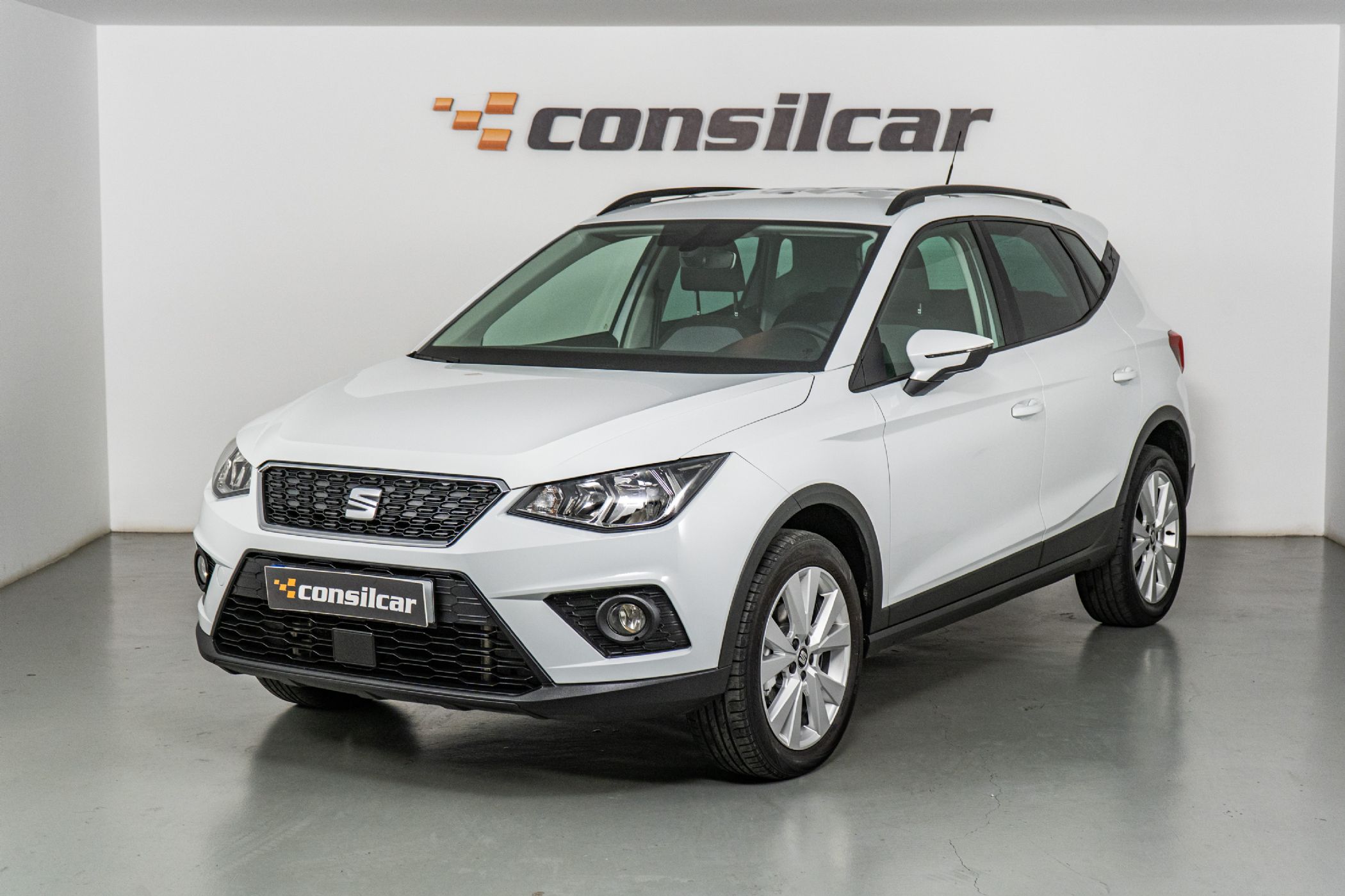 Seat Arona 1.0 TSI Style DSG - Usado para venda em Sintra, Lisboa