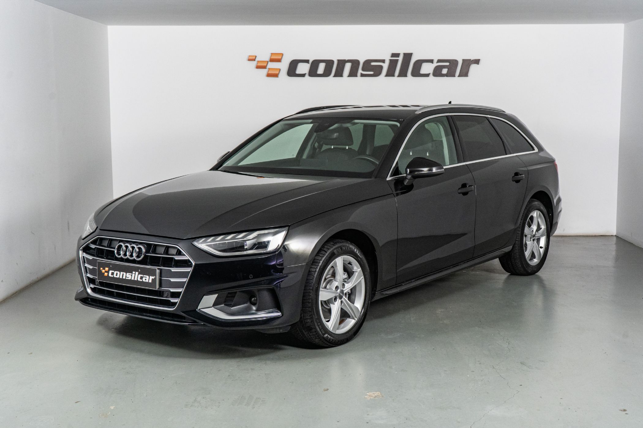 Audi A4 Avant 35 TDI Advanced S tronic - Usado para venda em Sintra, Lisboa