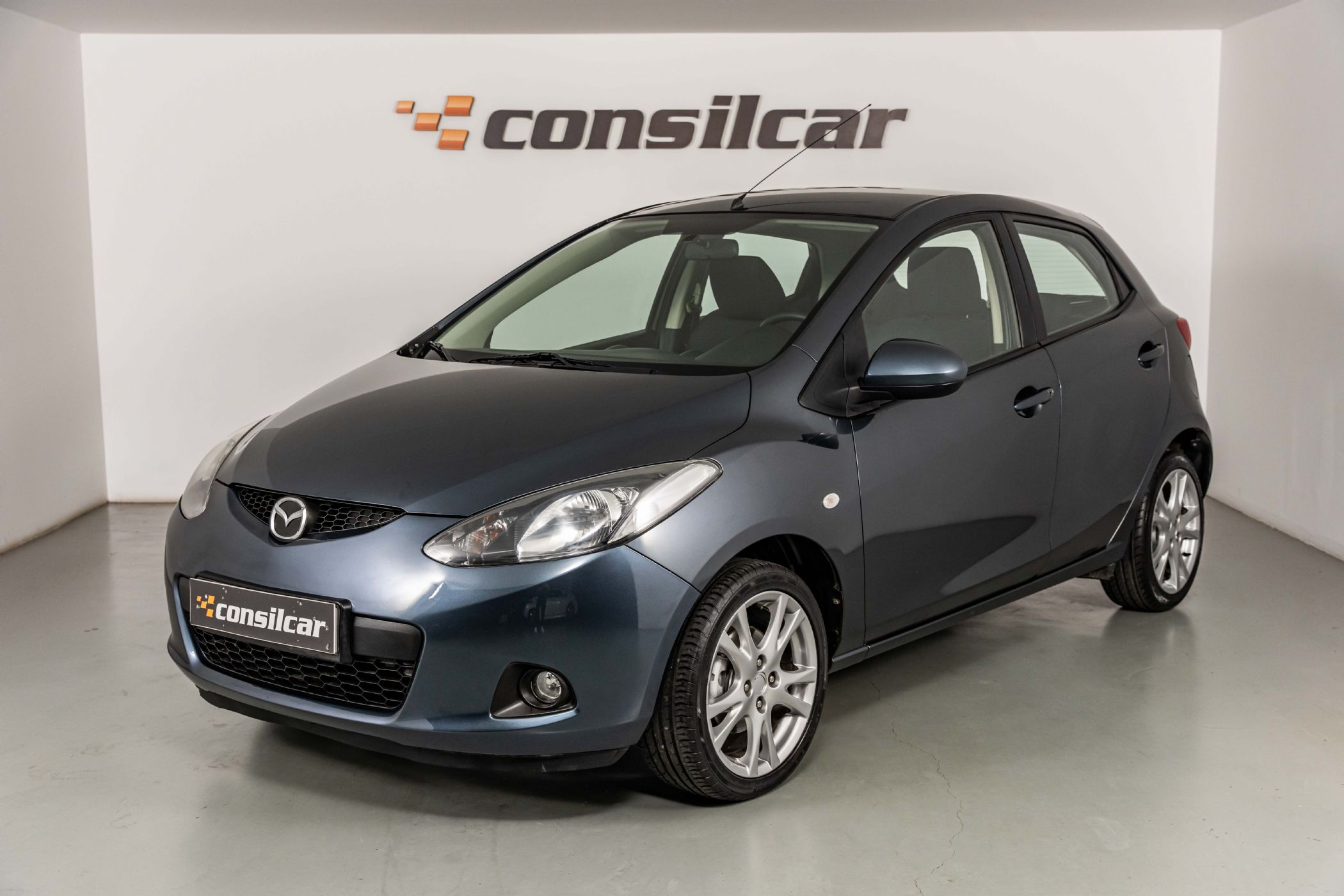Mazda 2 1.3 MZR Comfort - Usado para venda em Sintra, Lisboa