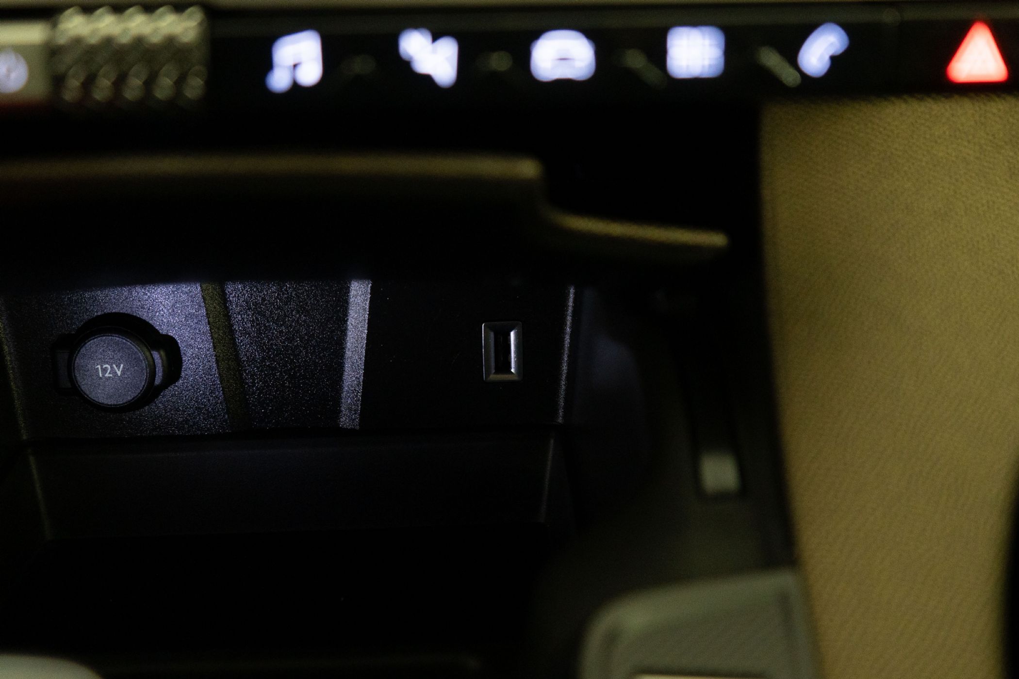 DS DS7 Crossback E-Tense Be Chic EAT8 - Usado para venda em Sintra, Lisboa