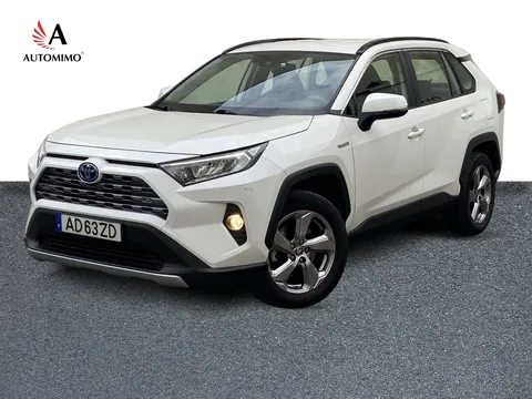 Toyota RAV4 Hybrid HDF Confort 218cv - Usado para venda em Amadora