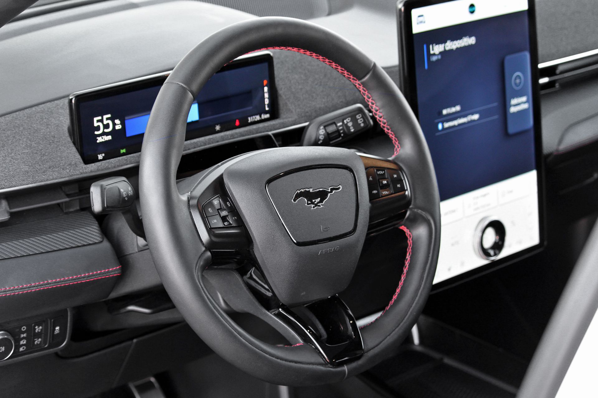 Ford Mustang Mach-E Alargada AWD - Usado para venda em Ovar, Aveiro