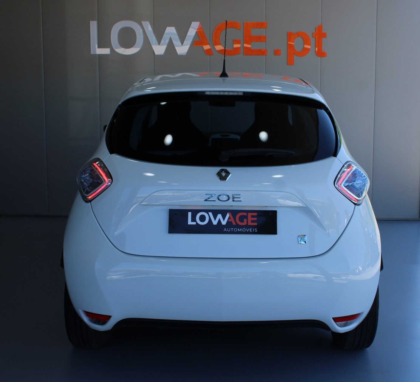 Renault Zoe Life 40 - Usado para venda em Guimarães e Lisboa