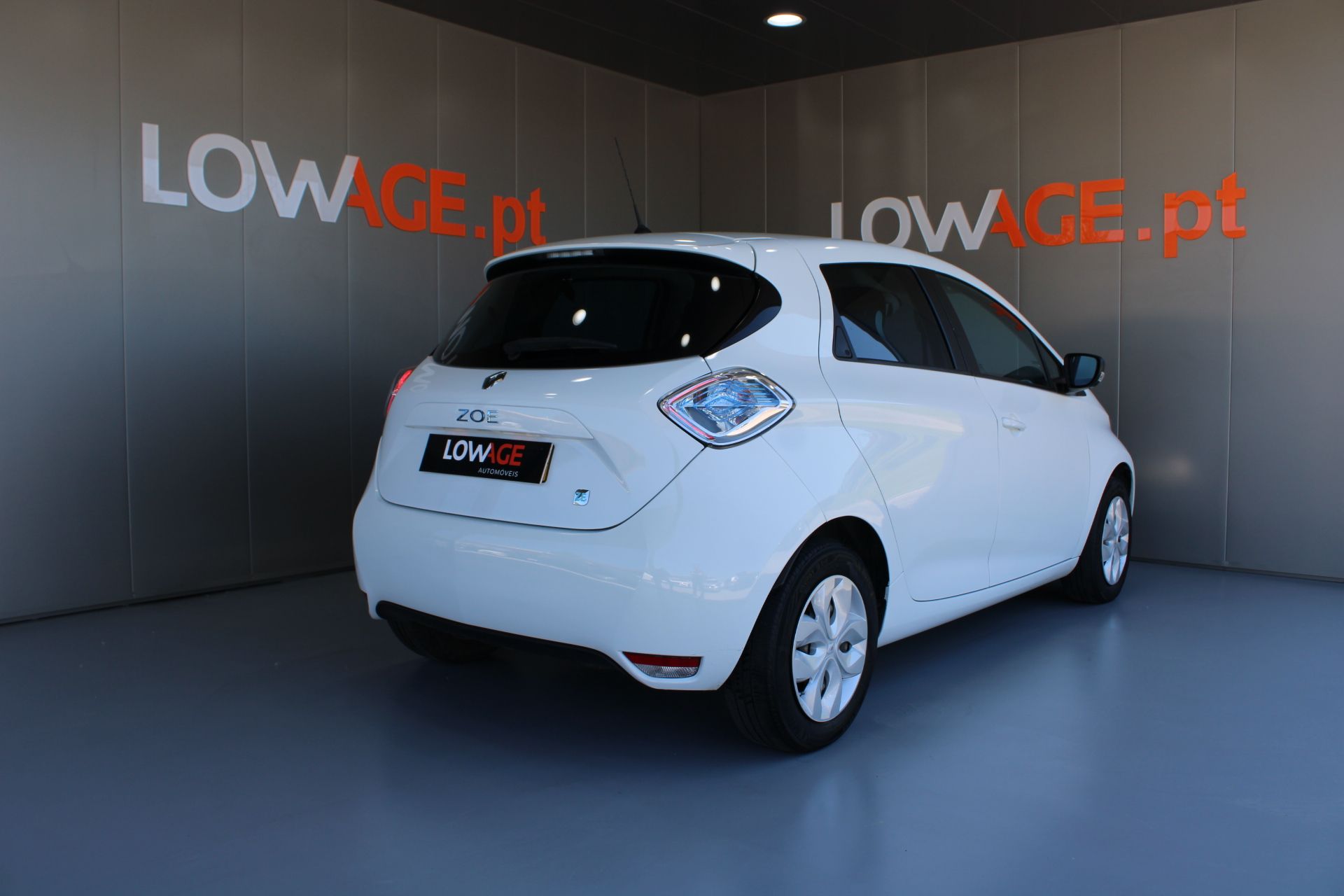 Renault Zoe Life 40 - Usado para venda em Guimarães e Lisboa