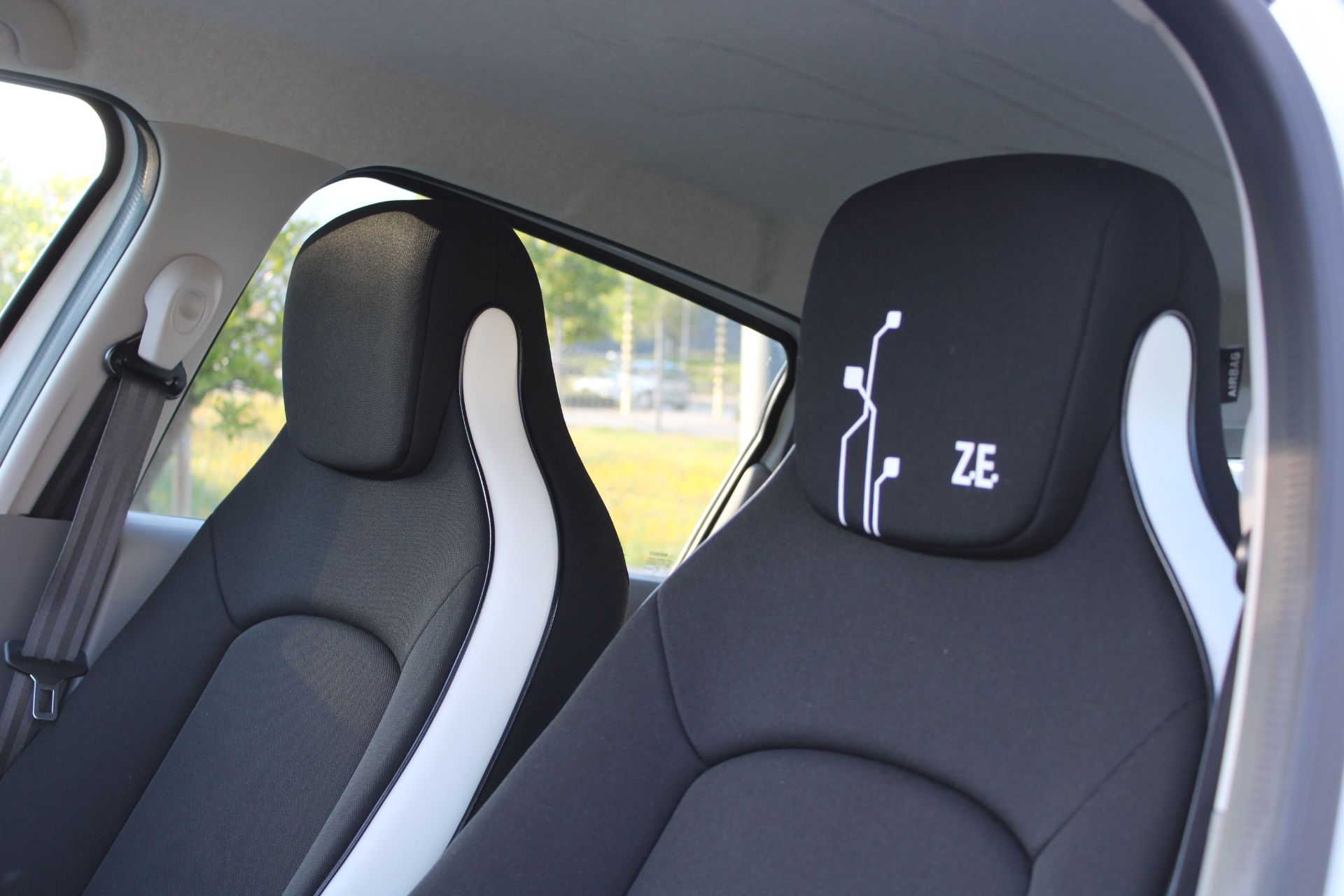 Renault Zoe Life 40 - Usado para venda em Odivelas e Lisboa